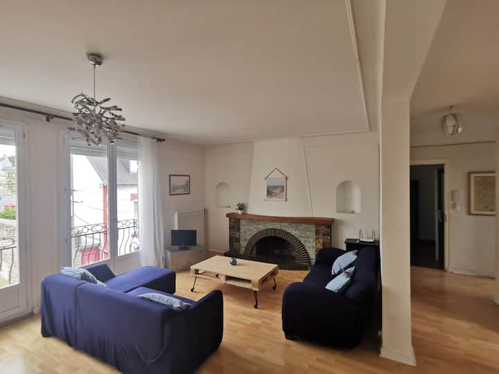Très Grand Appartement Avec Terrasse Couverte - Brest, France
