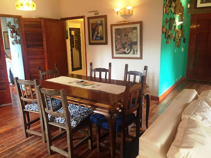 Chalet Pileta Climatizada P/2 Flias. Mascotas Ok. - Villa Gesell