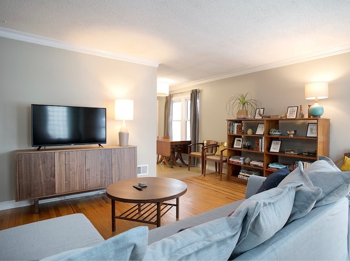 Charming Minnehaha Parkway Bungalow - Aéroport de Minneapolis-Saint-Paul (MSP)