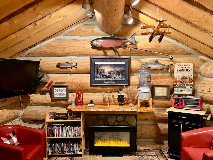 The Hobbit Cabin , Cozy And Unique Lake Front - Alaska