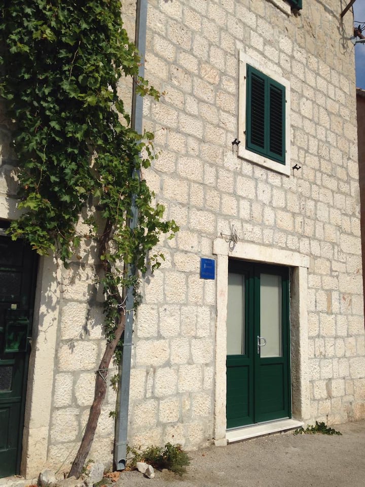 Apartman Jure Makarska 2+2 - Makarska