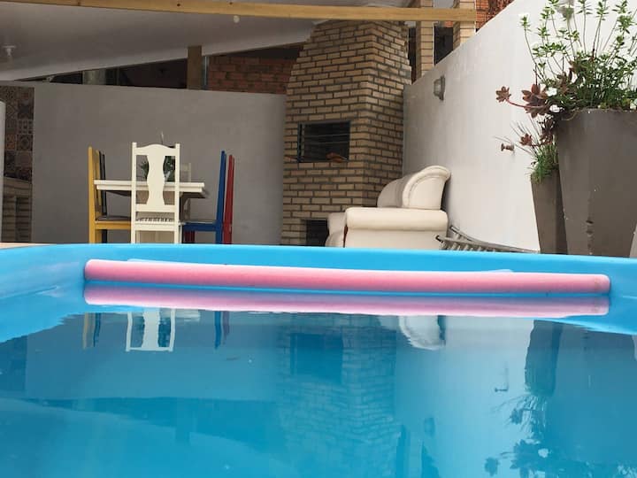 Casa Com 4 Quartos Com Piscina - Torres