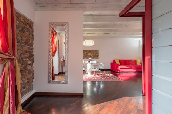 Appartamento Con Balcone In Centro Storico Verona - Verona