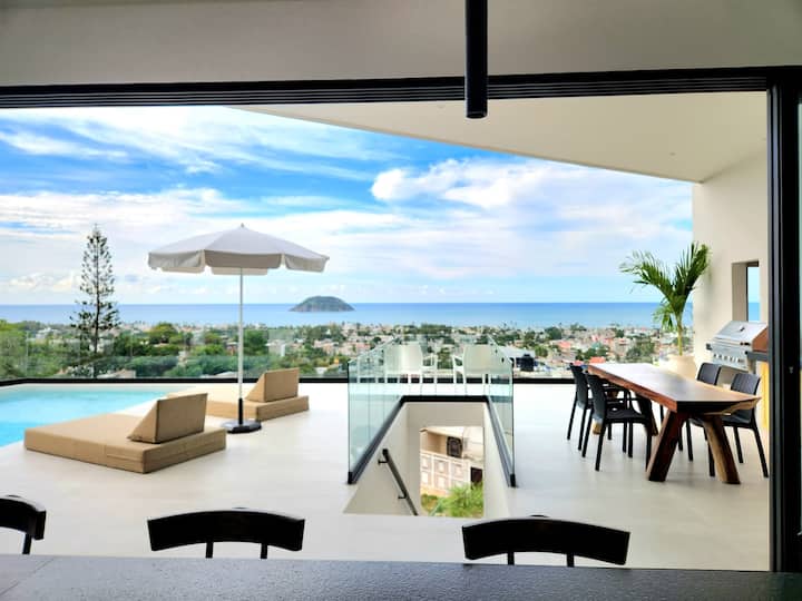 Casa Mendalago: Calm Breezes & Panoramic Views - La Peñita de Jaltemba