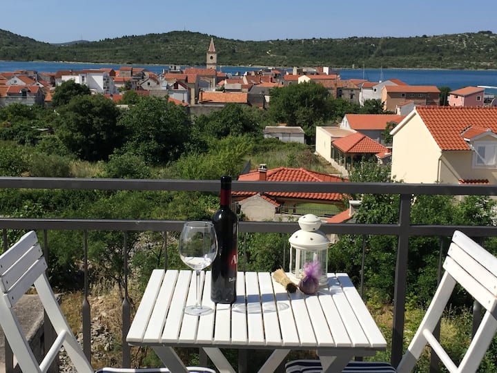 Apartment Scollin The Lux With Seaview - Pirovac