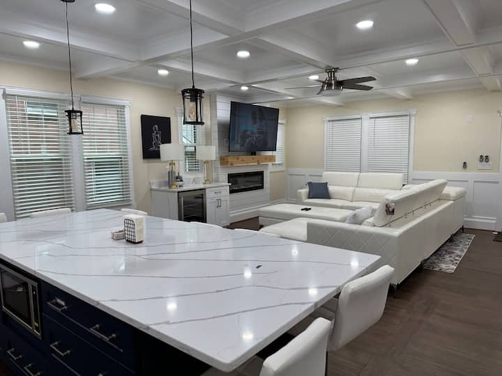 Revitalized Charlotte History At Southend - Charlotte, NC