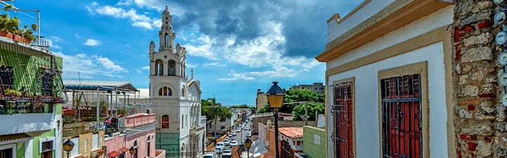 New Sleek University Condo-sea Views - Santo Domingo