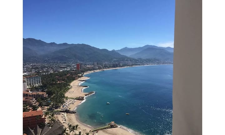 Ocean Front 24th Floor (T2) Grand Venetian 4 Br - Puerto Vallarta