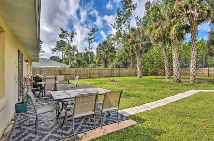 Gorgeous Residential Home With Fenced In Backyard - Palm Coast, FL