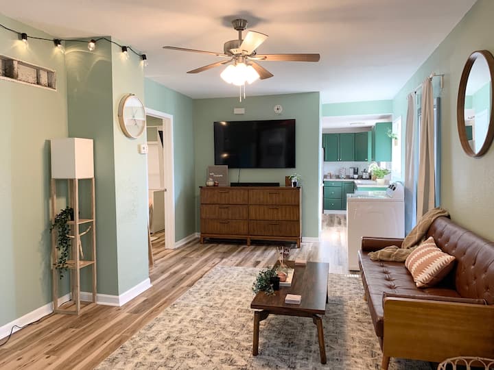 On Plaza 2 Br Bungalow Walk To Restaurants & Shops - Kansas City