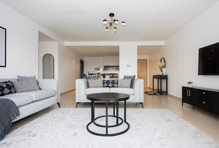 F&m's Cityview 2br-modern Haven In Lavington - Nairobi