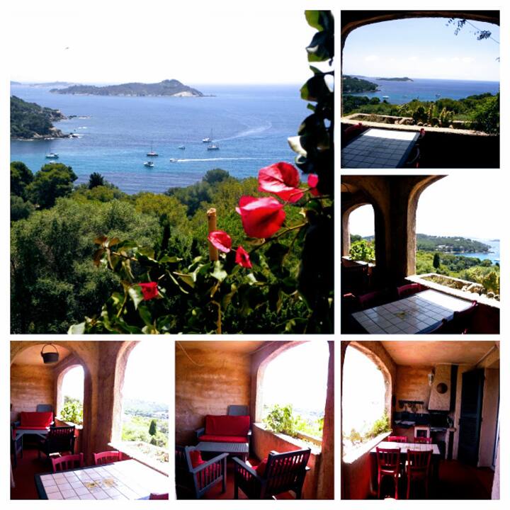 Giens (Var) - Cœur Du Village Avec Vue Panoramique - Porquerolles