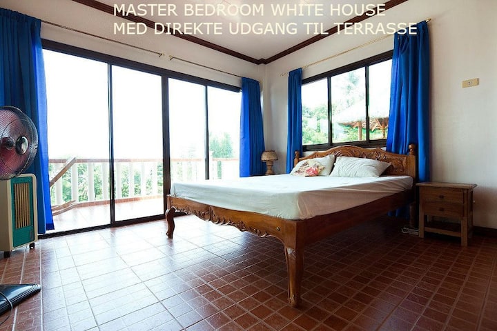 Whitehouse Sm. Tabinay Tourist Inn - 15+ Pax - Puerto Galera