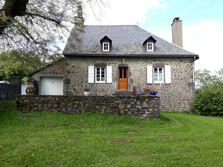 Maison Cocooning Proche De Salers - Cantal