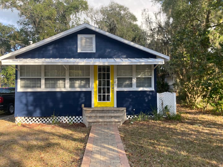 Southern Comfort 2-br Cottage-downtown Inverness - Inverness, FL