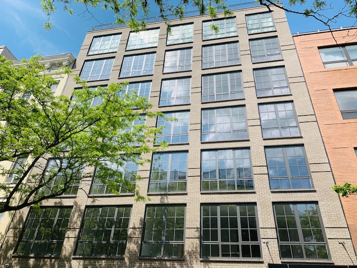 433 West 53-large Studio In Midtown West - Nova York (estado)