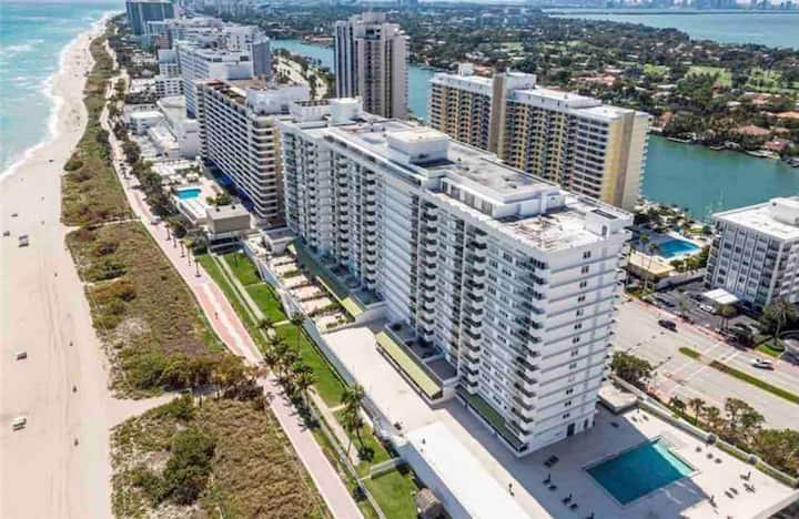 Gorgeous Condo Direct Beach Access! - Miami Beach