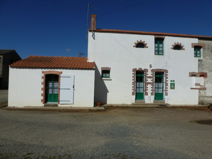 Maison De Campagne  Proximité De L'océan 10pers - Apremont