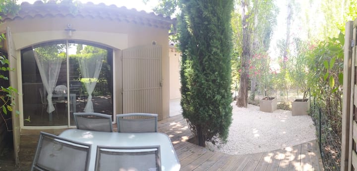 Gîte En Provence à 10m D'avignon - Sorgues