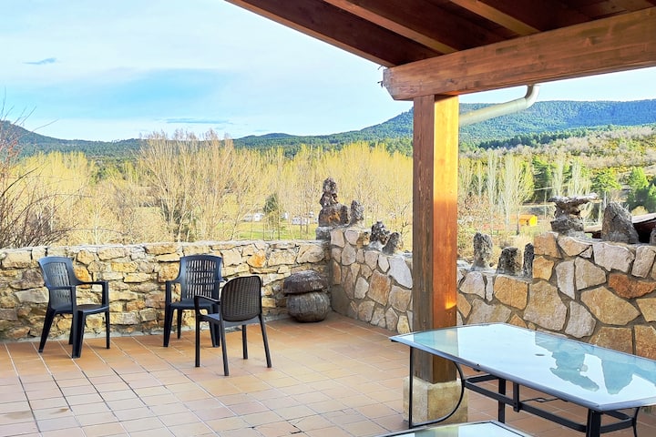 Apartamento Con Chimenea, Barbacoa Y Vistas - Tragacete