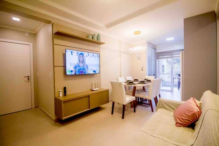 Apartamento Mobiliado Com Sacada E Chu. 2 Vagas - Bombinhas