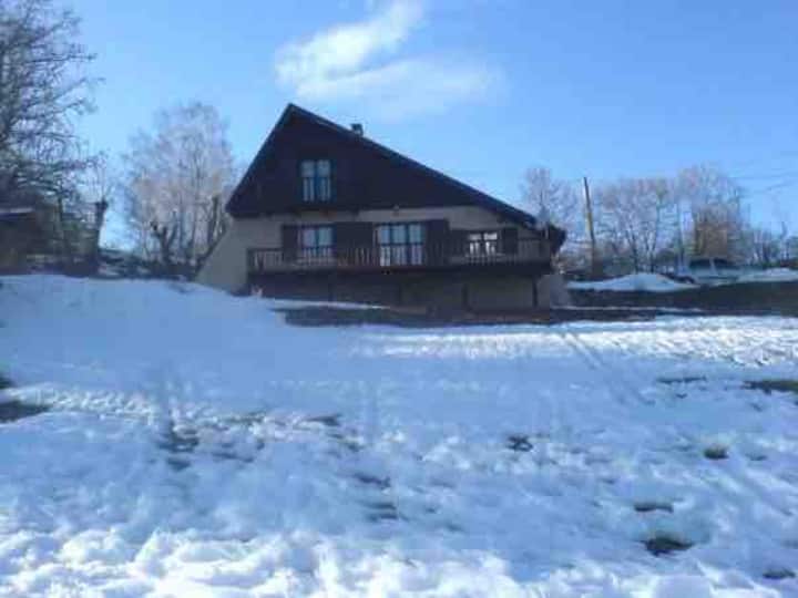 Chalet Avec Joli Cachet Et Vue Magnifique - Montclar