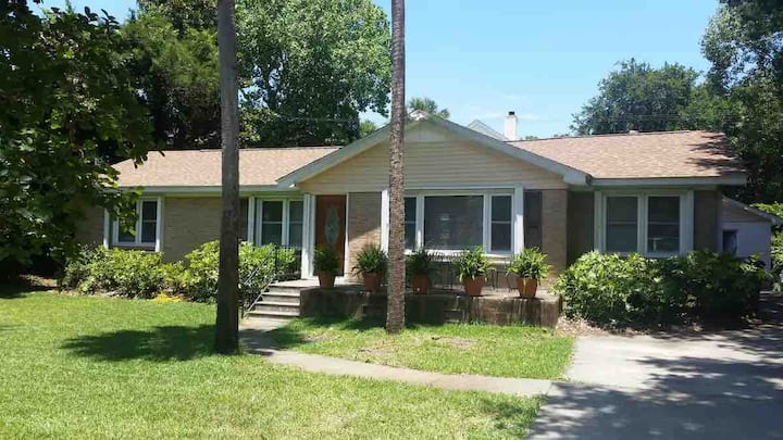 Nestled In The Palms - Isle of Palms, SC