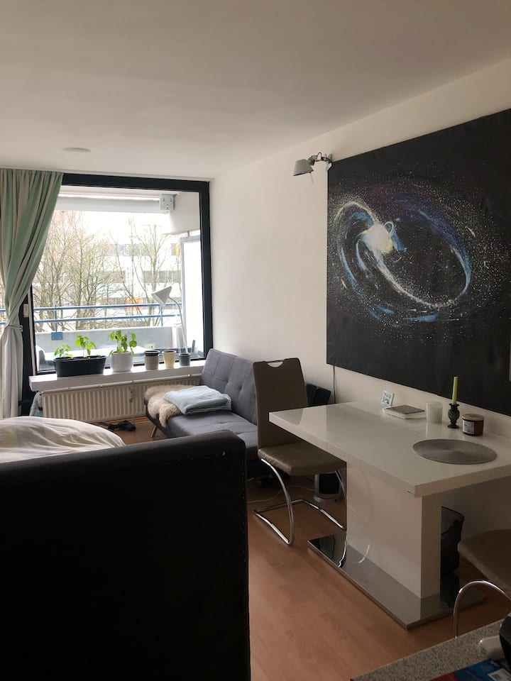 Apartment Für 1-2 Personen Mit Balkon - Munique