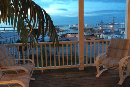 500+ Atlantic Beach Vacation Rentals | Houses and Condos | Airbnb