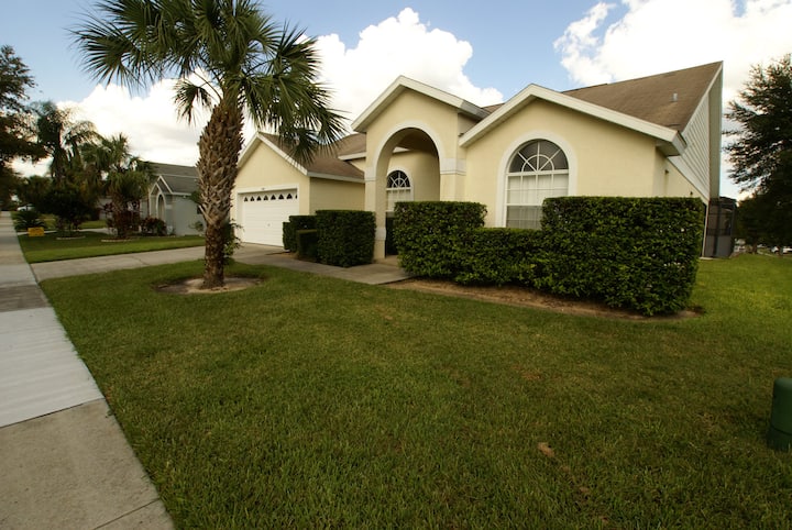 Luxo 4 Bed / 3 Bath Villa + Oversized Associação Com Privacidade Em Disney Area - Winter Garden, FL