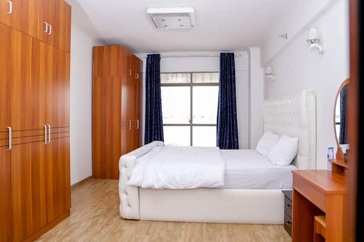 Classy,comfortable,spacious,sunset/rise &City View - Nairobi