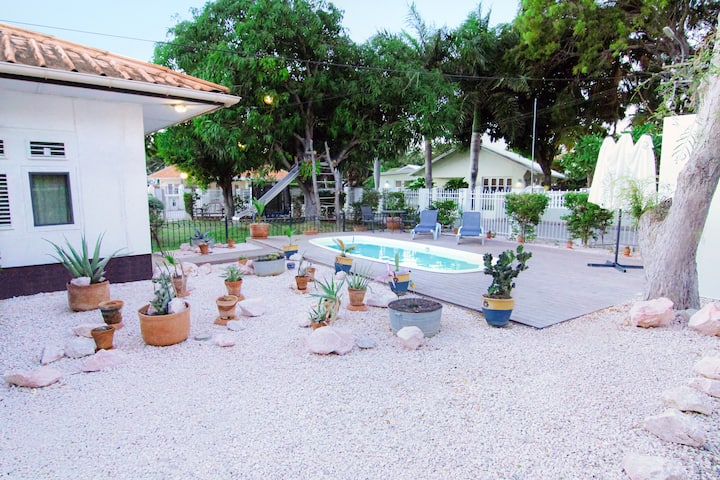 Tropical House – Inc Private Pool - Curaçao