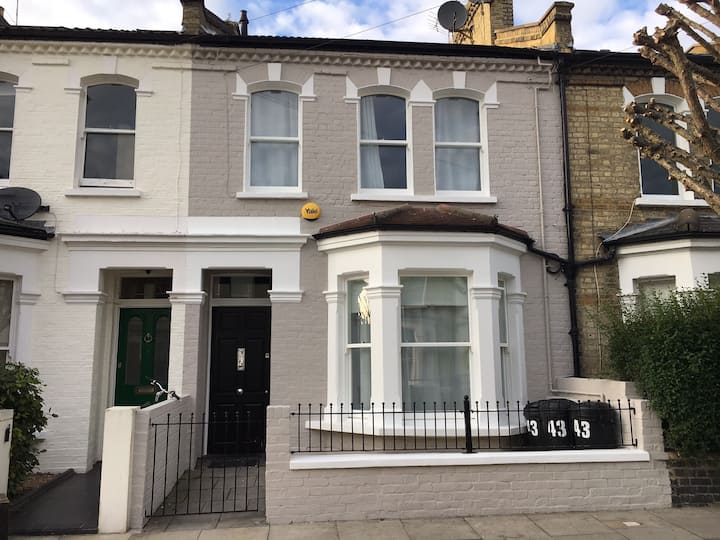 Lovely Garden Flat In Leafy Parsons Green - Fulham