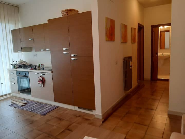Primo Piano Appartamento 55 Mq Con Balcone - Cassino