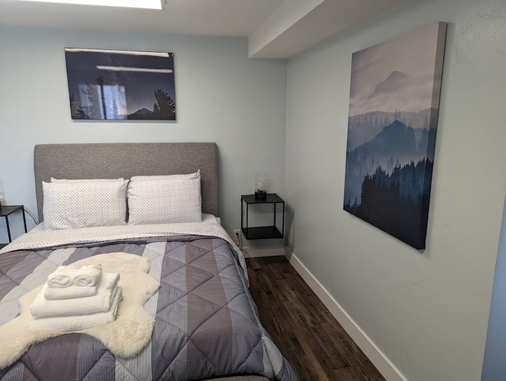 #5 - Walkable Cottage Near Restaurants And Trails. - Anchorage