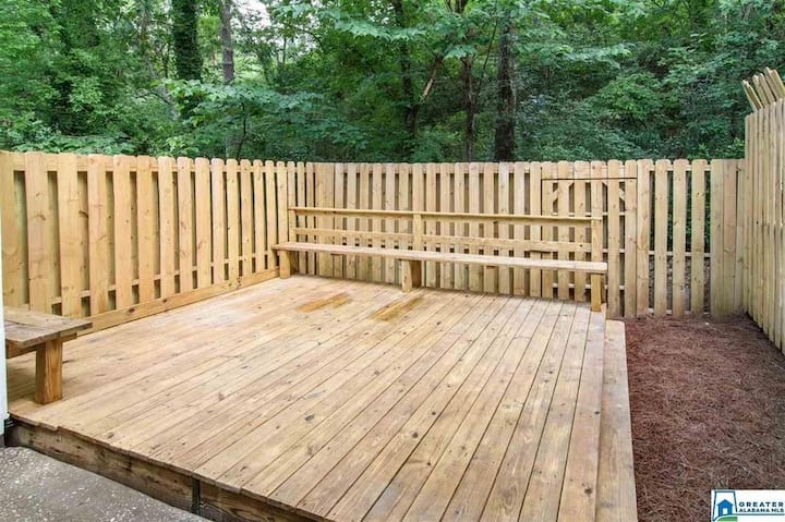 Newly Renovated. <10 Min From Uab. Fully Furn. - Birmingham, AL