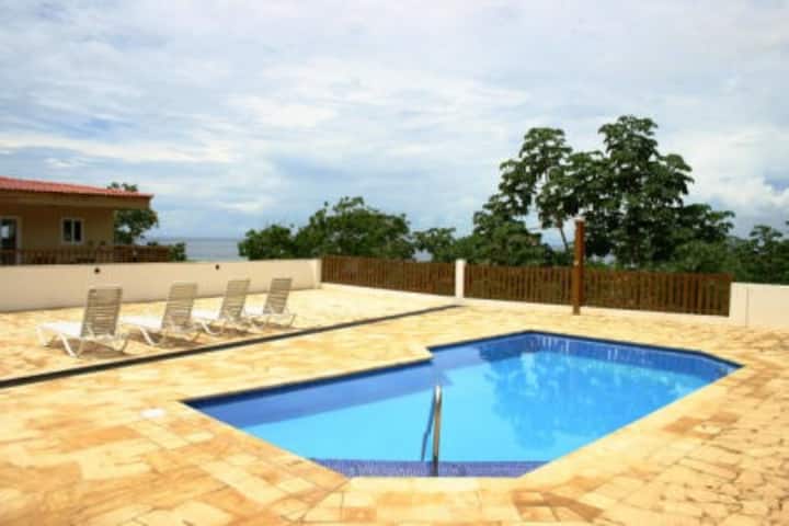 Roatán Vacation Rentals | Villa and Apartment Rentals | Airbnb