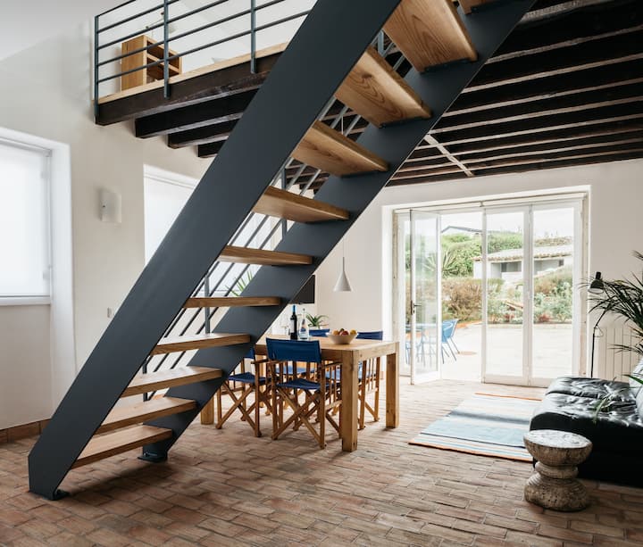 Outpost · Ocean Saloon (100sqm) · Stunning Views - Sintra