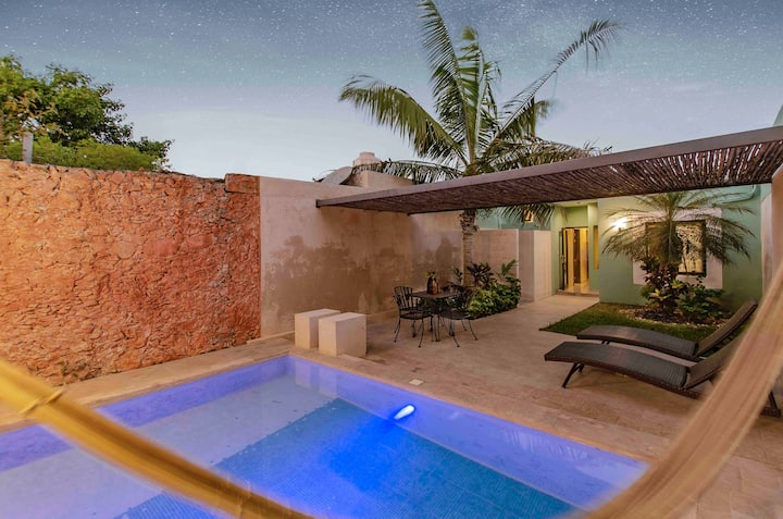 Charming Casa Frida: Pool & Privacy Near Centro - Mérida