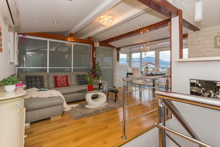 Apartment For 4 Persons - Old Town - Split