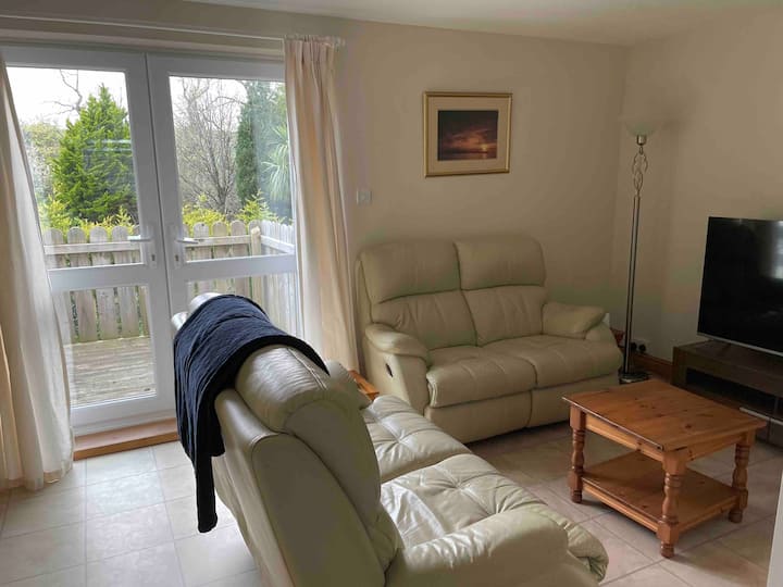 Millennium Cottage - Crosby - Isle of Man