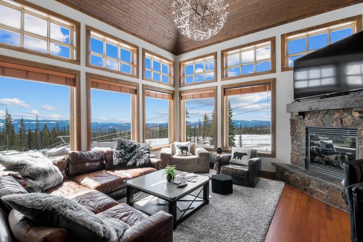 Luxury Stay On Snowbird Way- Big White Ski Resort - Big White Ski Resort, BC