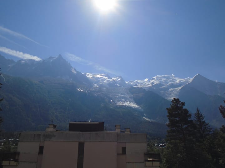 Amazing Views,cosy Apt For 2-4,close To Everything - Chamonix-Mont-Blanc