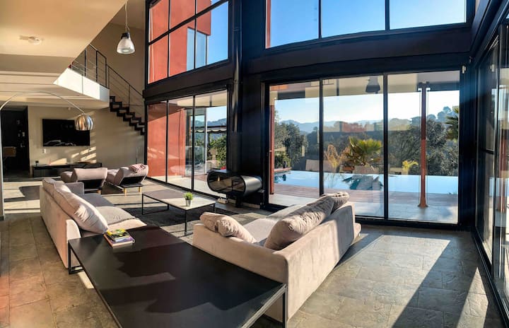 Design House With Pool, Cinema, Gym And Barbecue - Granollers