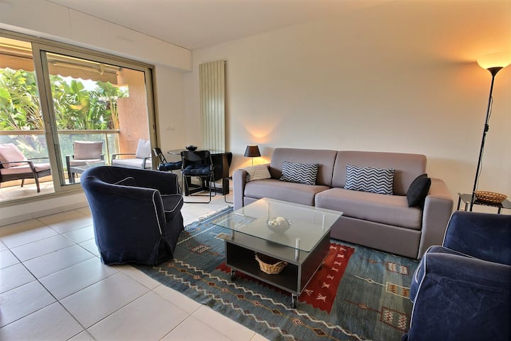 La Badine Appartement Airco Piscine Pour 4 By - Juan-les-Pins