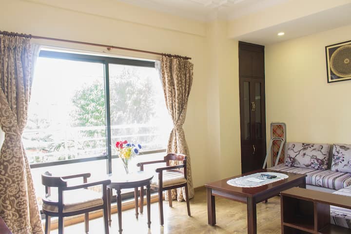 Lazimpat Apartment - Elegant! Central! Affordable! - Kathmandu