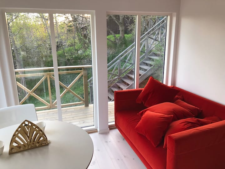 Small Lakeside House Close To The City And Nature - Lidingö