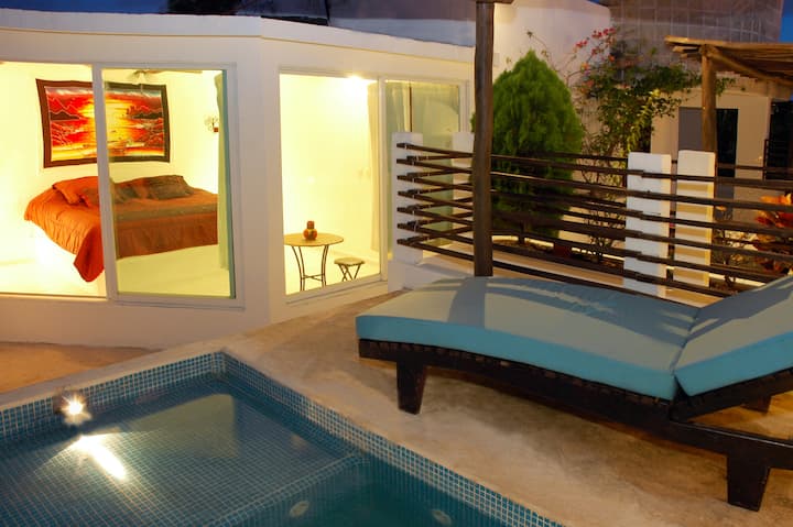 Charming Penthouse Cable & Internet - Playa del Carmen