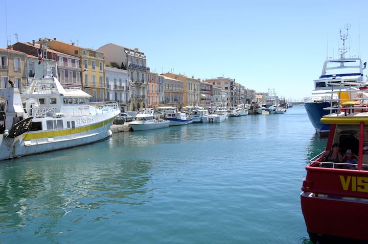 Studio Avec Une Vue Exceptionnelle Sur La Marine - Sète
