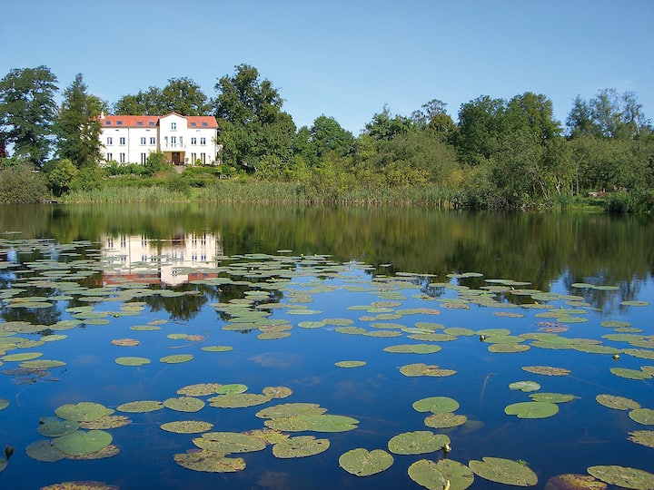 Villa Am Trumpf – App. "Lounge" - Oberuckersee